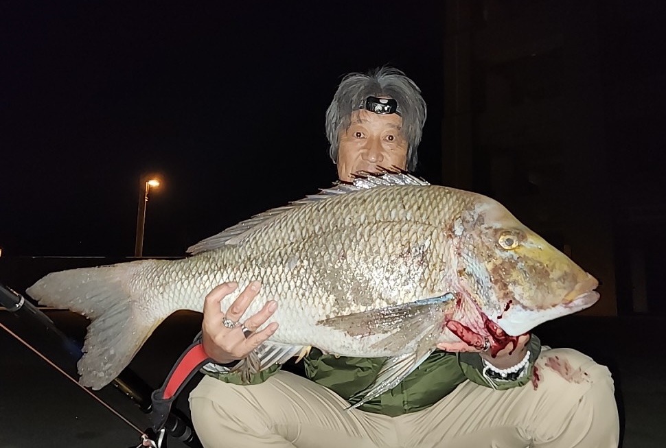 ハイサイ探偵団＆ミッドナイトキャスターズ 弩級タマン87cm(ハマフエフキ) 神津島【mnc政本氏】 – 伊豆MidNight Casters!